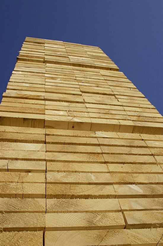 2013 ended with record lumber import to Japan