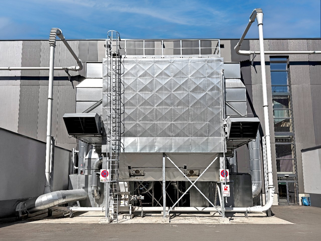 High-tech CLT plant: Extraction systems ensure maximum availability